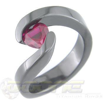 Sculpted Heart – Boone Titanium Rings